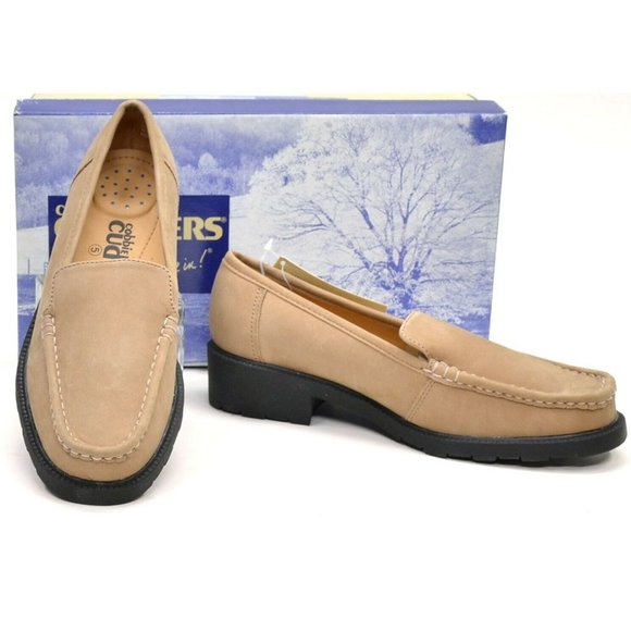 Cobbie Cuddlers | Shoes | Cobbie Cuddlers 2724 Classic Comfort Loafers ...